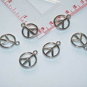 5/10x Peace Charms, CCB Plastic Peace Sign Charms for Bracelet, Silver ...