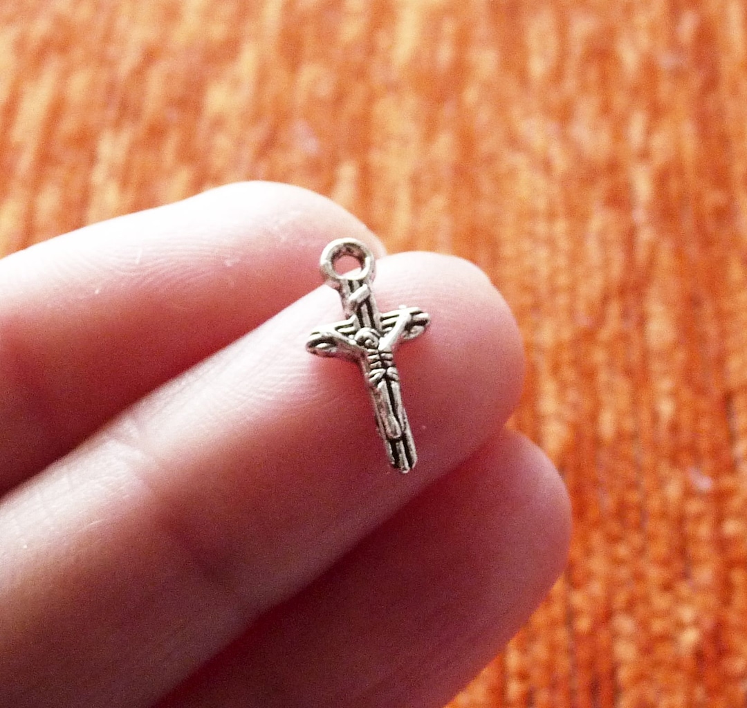 10x Cross Charm, Small Jesus on Cross Crucifix Charms for Bracelet ...