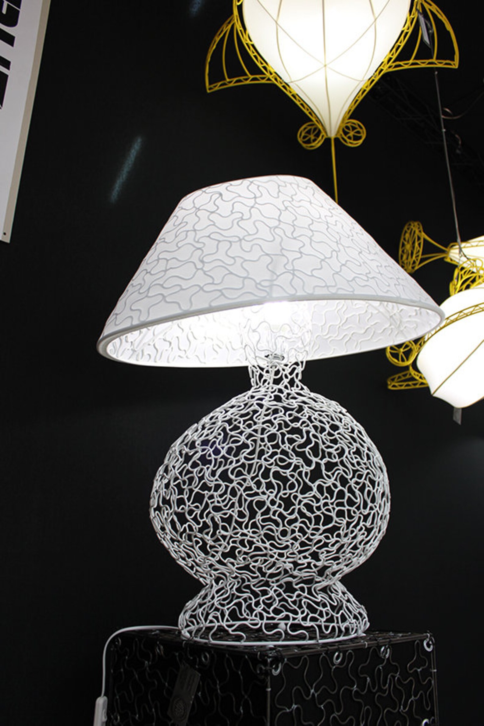 SKEWLAMP, Art Table Lamp, Form of Non-standard, Playful, and Naturally ...