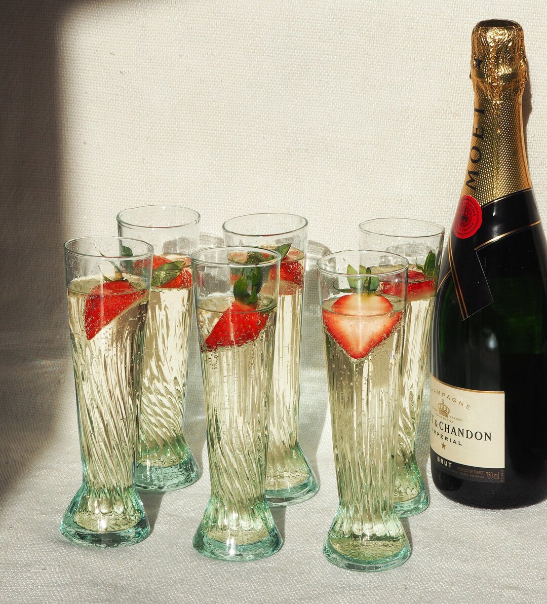 PAYDAY SALE Recycled Moroccan Clear Twist Design Champagne Flute Glass ...