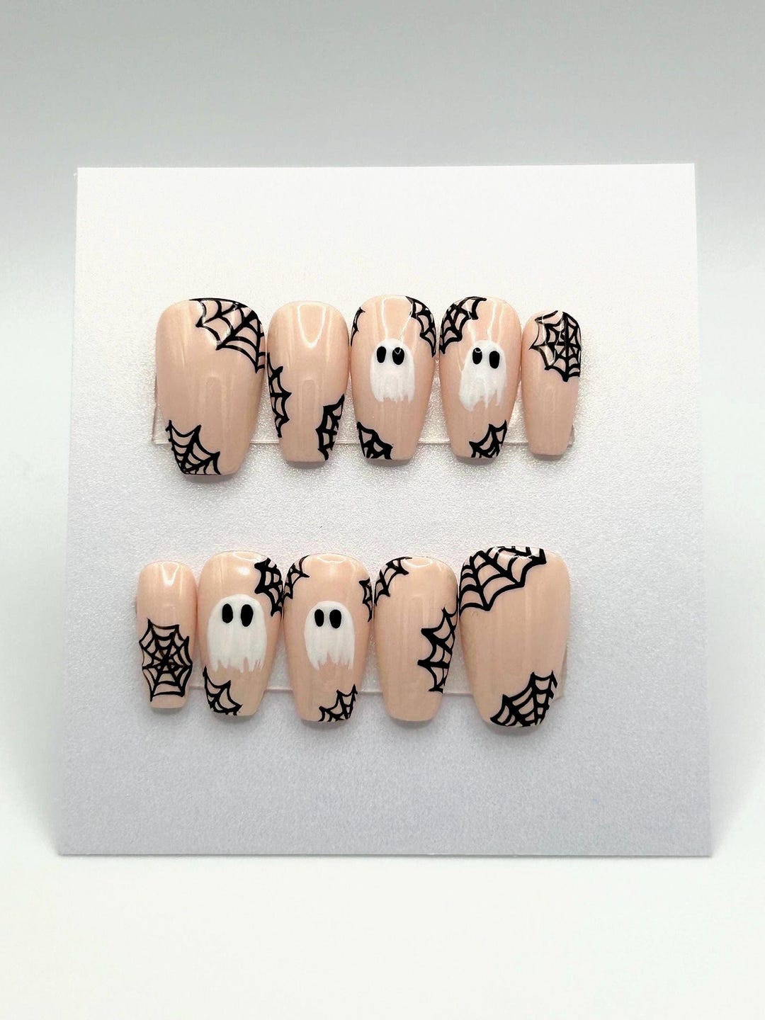 Ghost Portrait, Spiderweb Halloween, Summerween, Press on Nails - Etsy