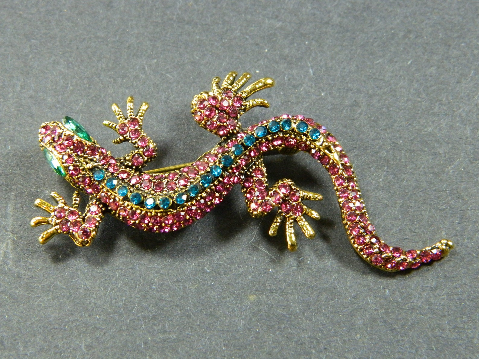 Gold Pewter Lizard With Green Eyes & Pink and Blue Rhinestones - Etsy