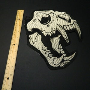 Large Sabertooth Dinosaur Big Cat Saber Tooth Tiger Head Iron-on ...