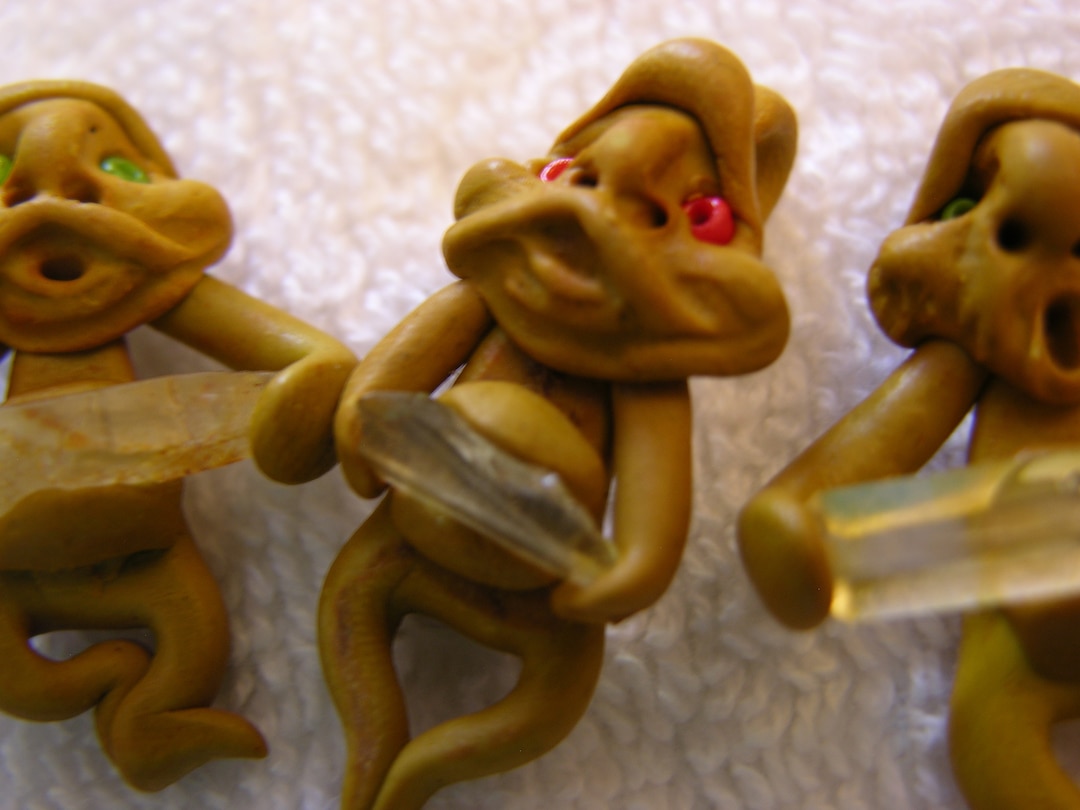 Crystal Troll Pendants 2 Trolls per Lot Holding Healing Crystals 1.5 ...