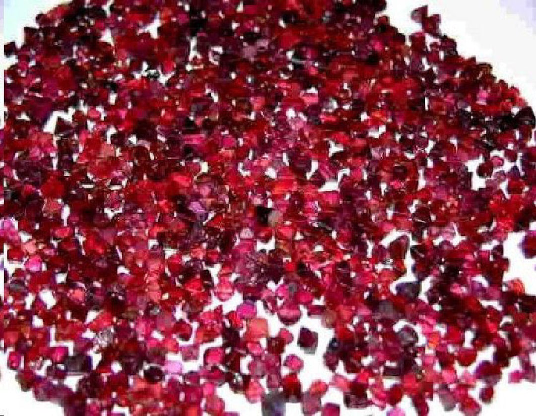 Spinel Crystals Red All Natural Sri Lanka 5 Carats per Lot 7 Plus ...