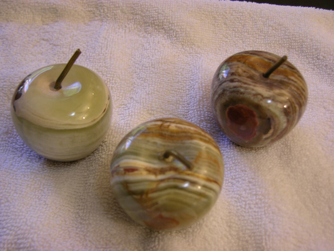 Onyx Apples Hand Carved Polished 2 Inch Banded Onyx 2 Apples per Lot - Etsy