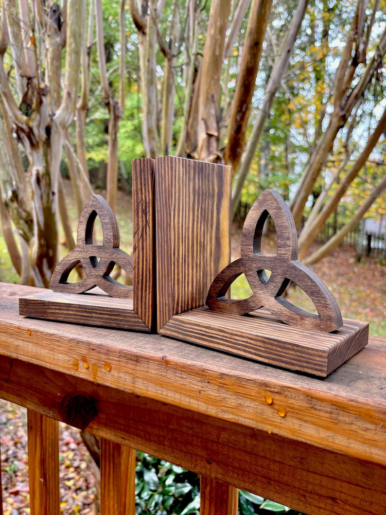 Handmade Celtic Knot Bookends: Dark Walnut Wooden Infinity Knot Decor ...