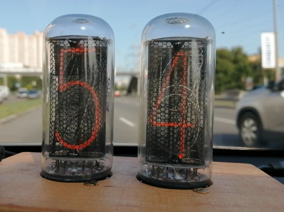 Nixie Tube 2 Digit Speedometer IN-18 Vintage Tube Solid Wood Body - Etsy