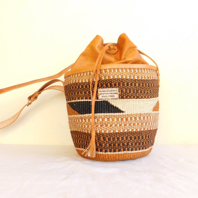 Handwoven Sisal Bag with Leather Straps. | Etsy