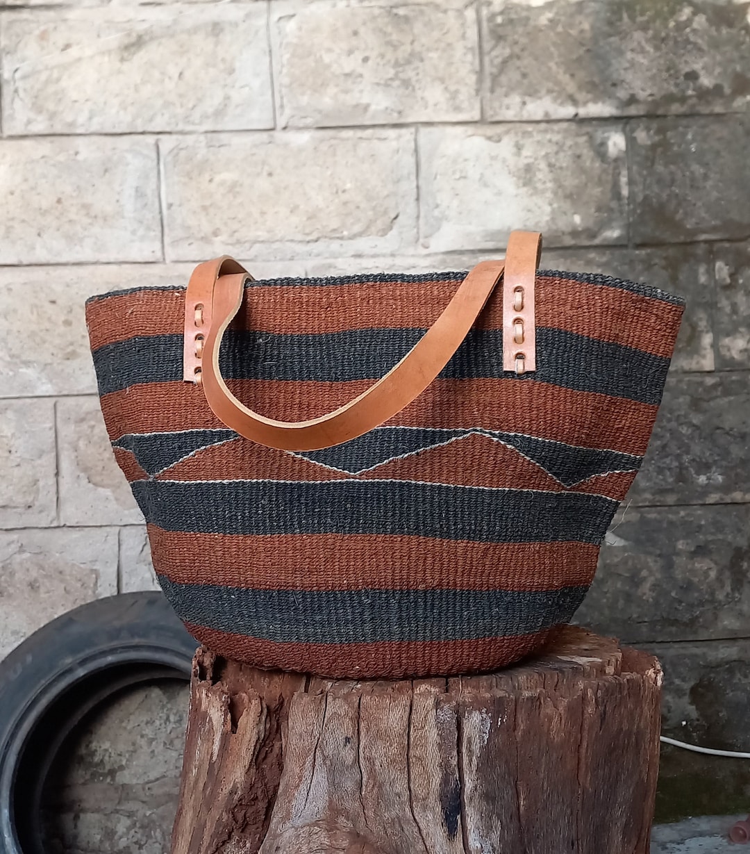 Elegant Baobab Bag With Leather Handles Handmade Woven Bag Kiondo Bag ...