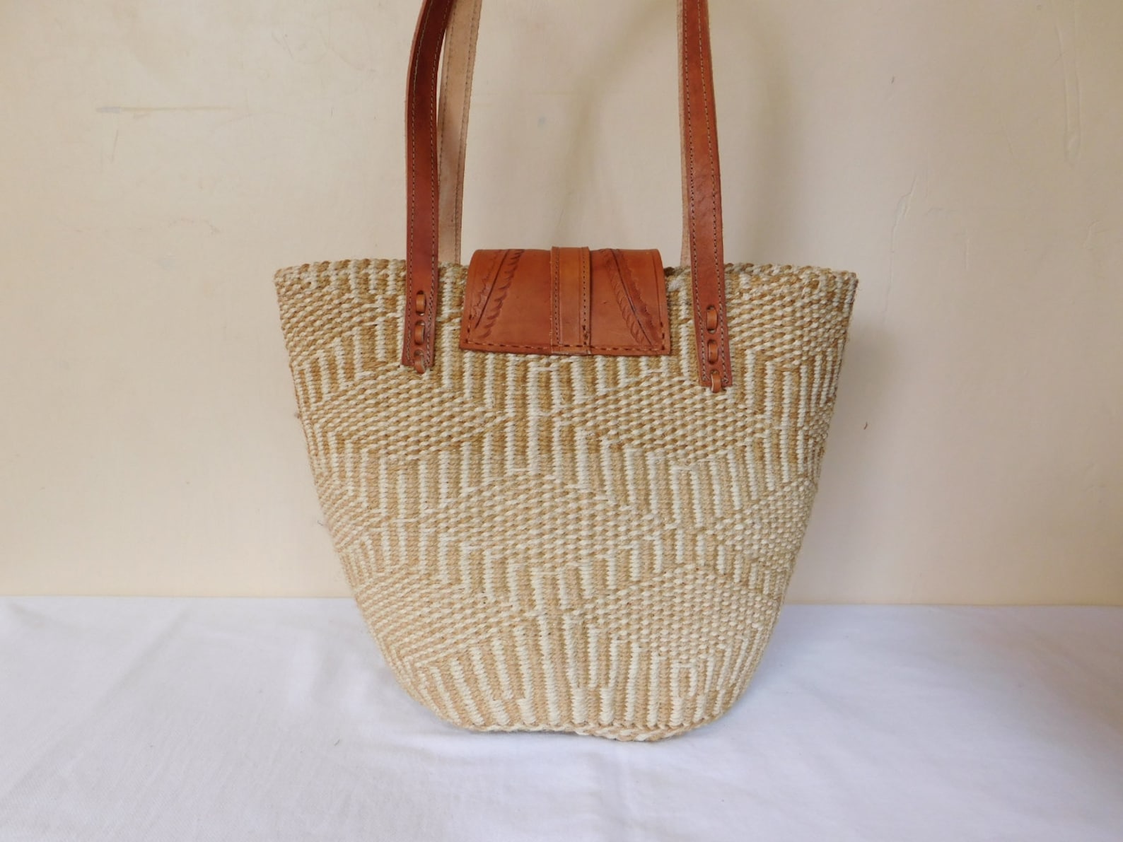 Hand Woven Sisal Tote Bag in Natural Color. | Etsy