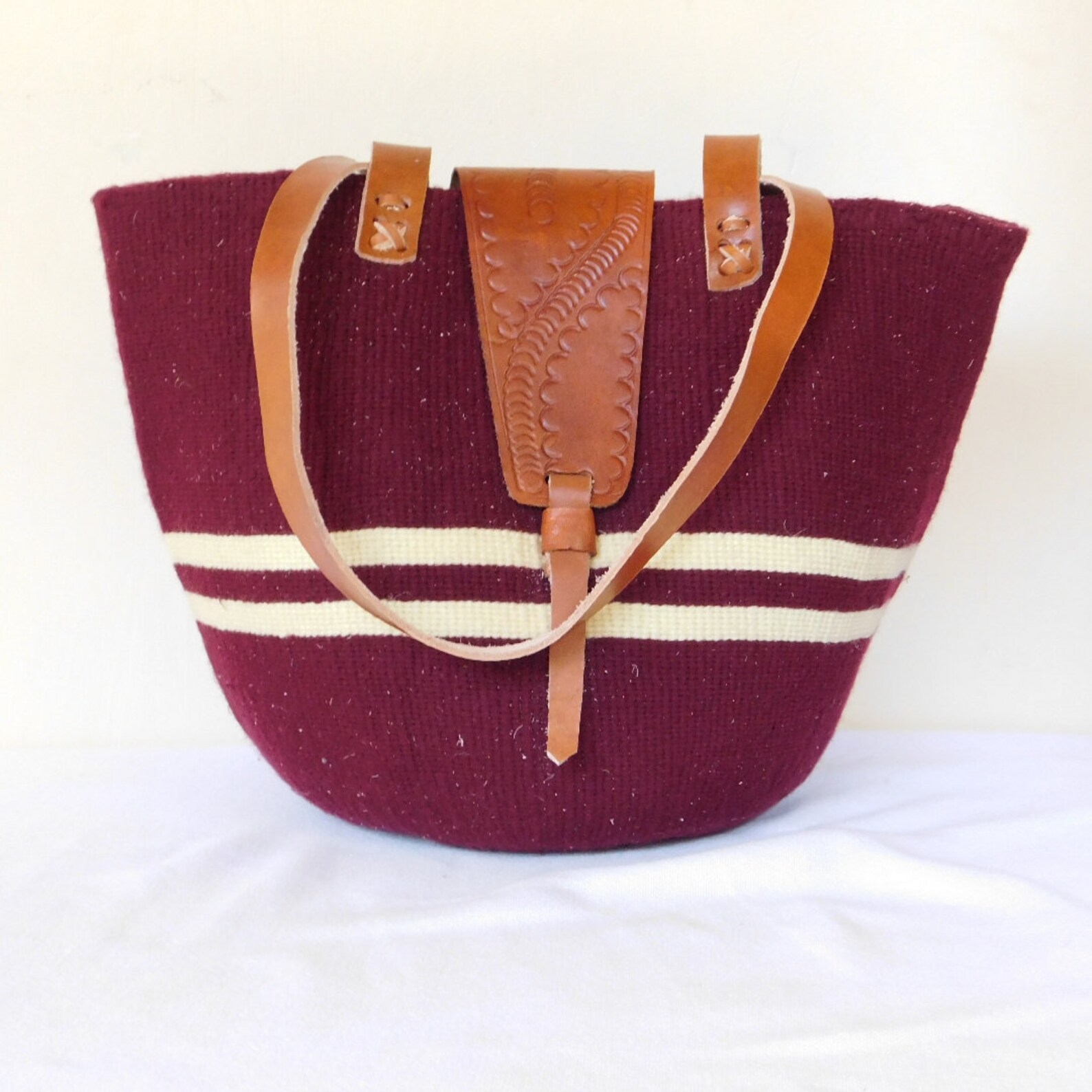 Handwoven Sisal and Wool Bag | Etsy