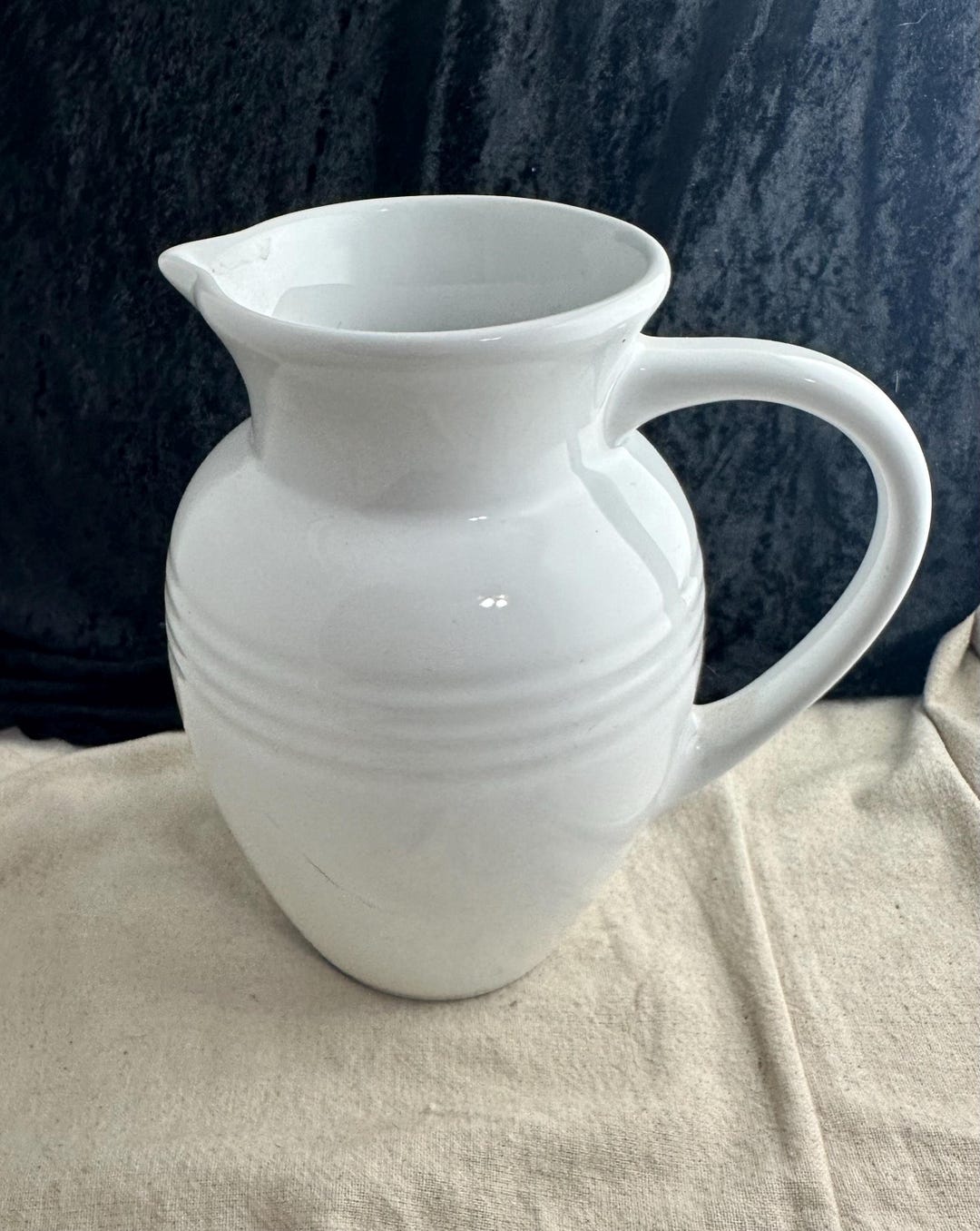 Le Creuset White Stoneware Pitcher, 9" Tall, 4 1/2" Diameter Mouth ...