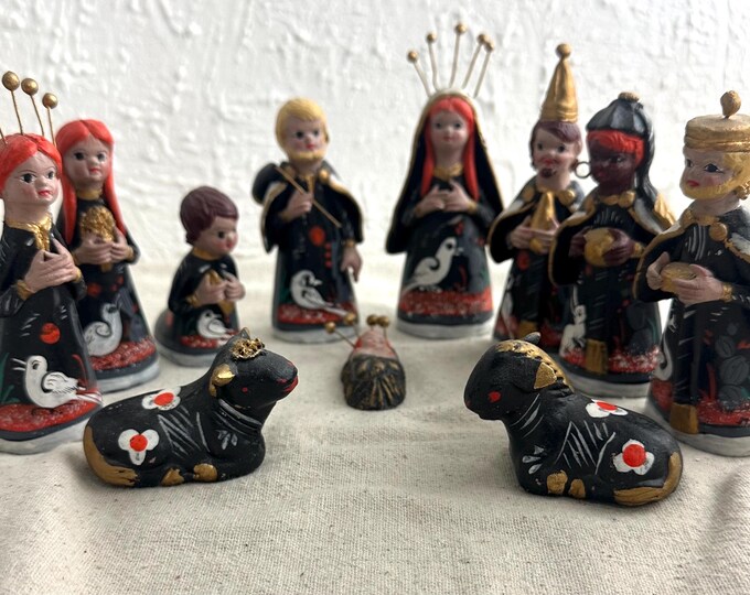 Vintage Nativity Set, Mexico, Clay Hand Painted, 11 Pieces, Preowned ...