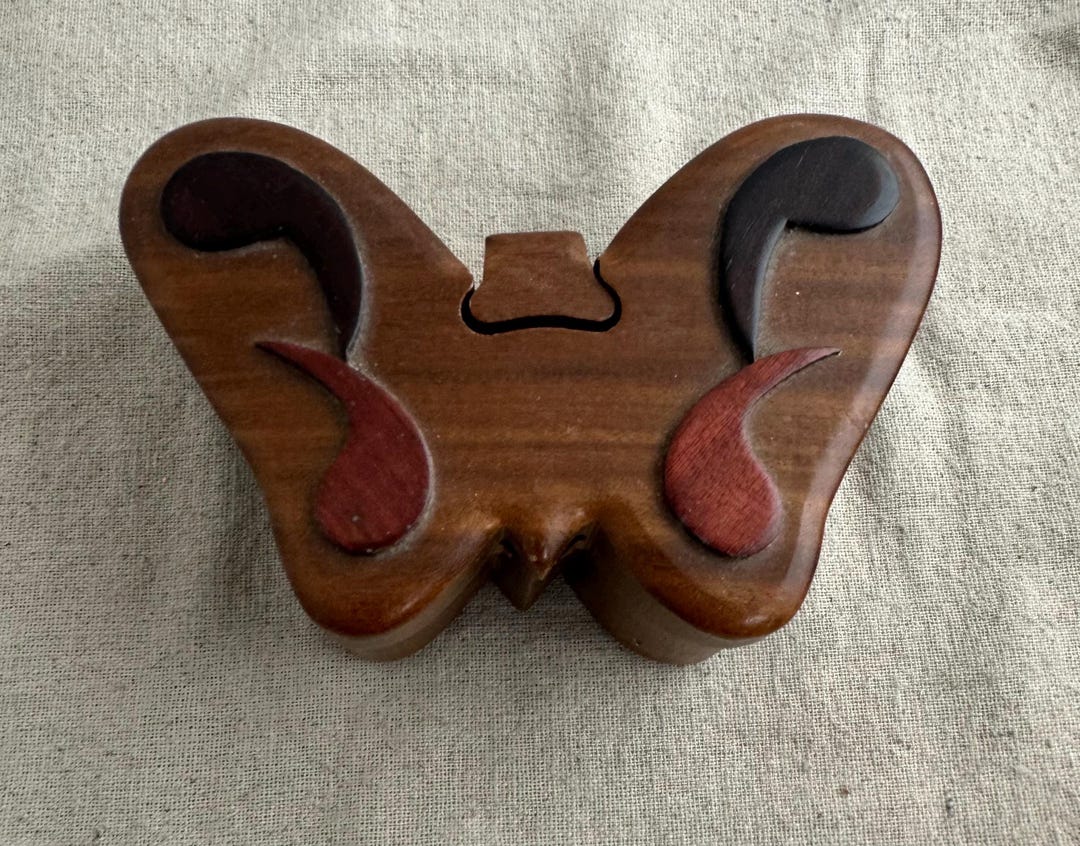 Wooden Butterfly Puzzle Trinket Box, 2" Tall, 5 1/4" X 3 1/2", Red ...