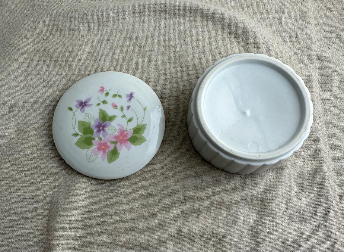 Vintage Ceramic Trinket Box, Pink and Purple Flowers, 2 5/8" Tall, 4 ...
