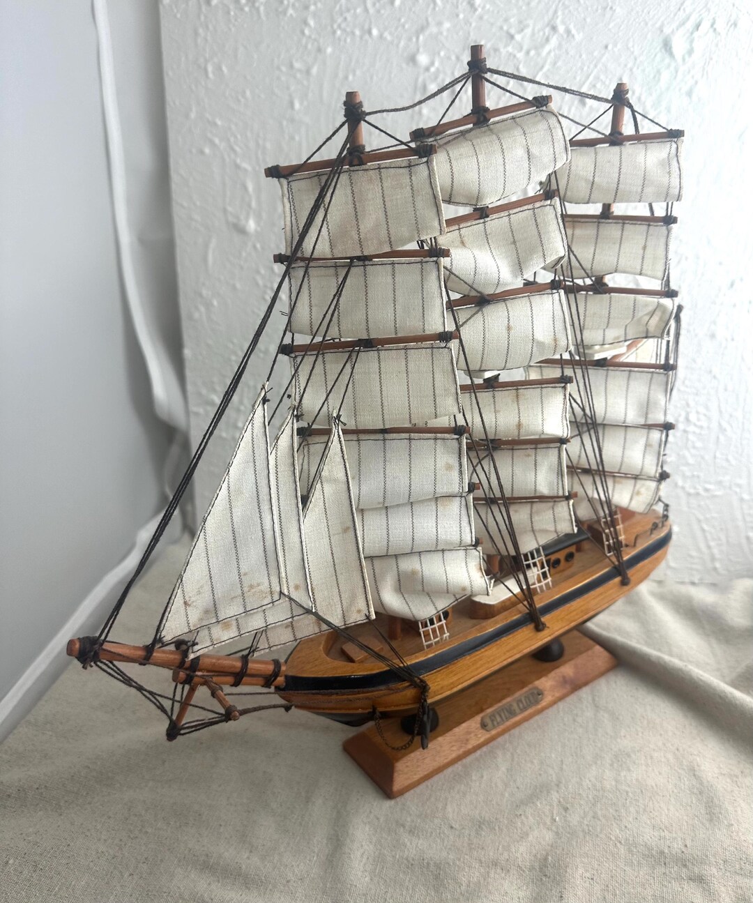 Decorative Model Ship, Flying Cloud, 13" X 13" X 2" Wide, Heritage ...