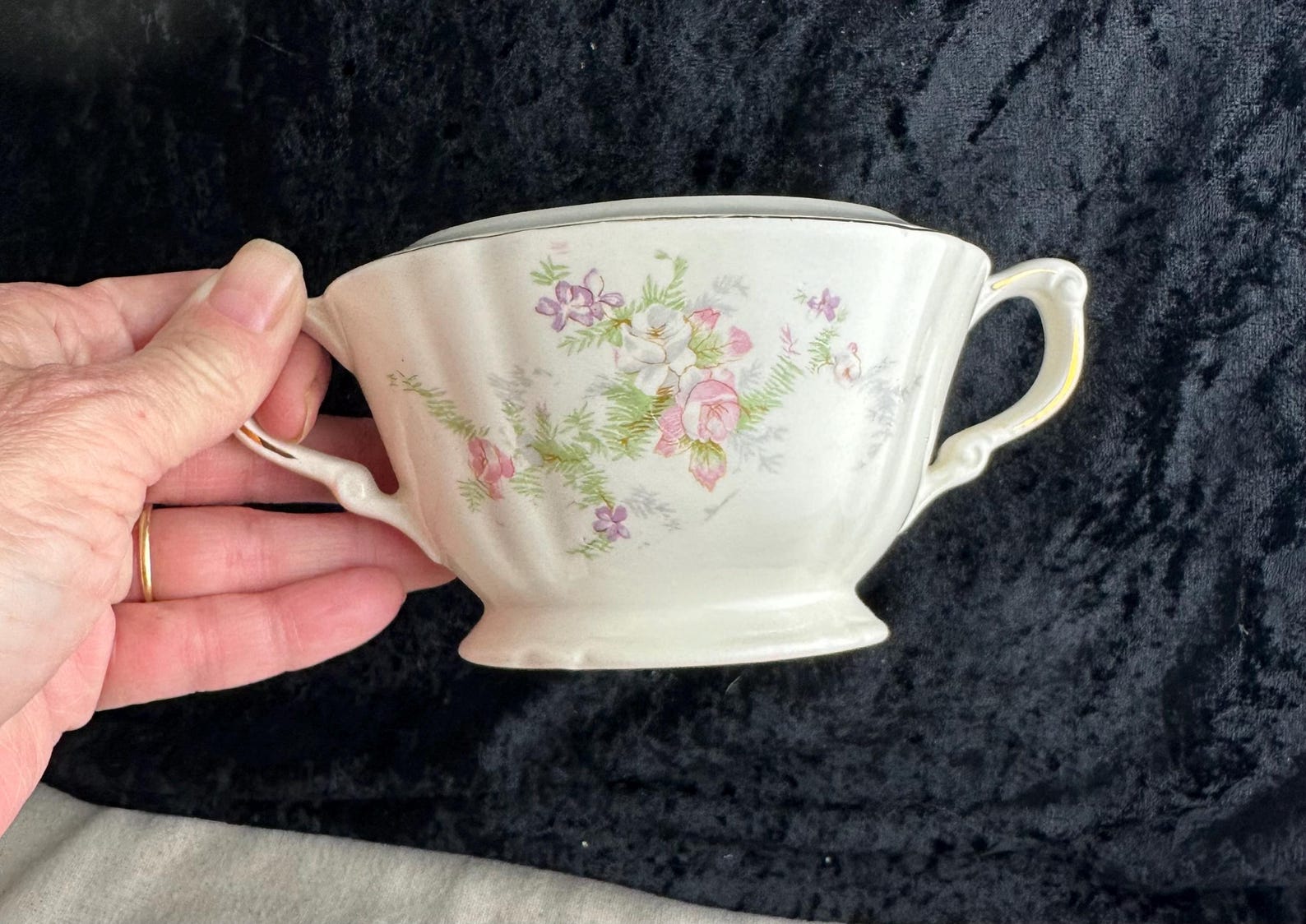 Crown Potteries Creamer and Lidded Sugar Bowl, Pattern 9107, Pink and ...
