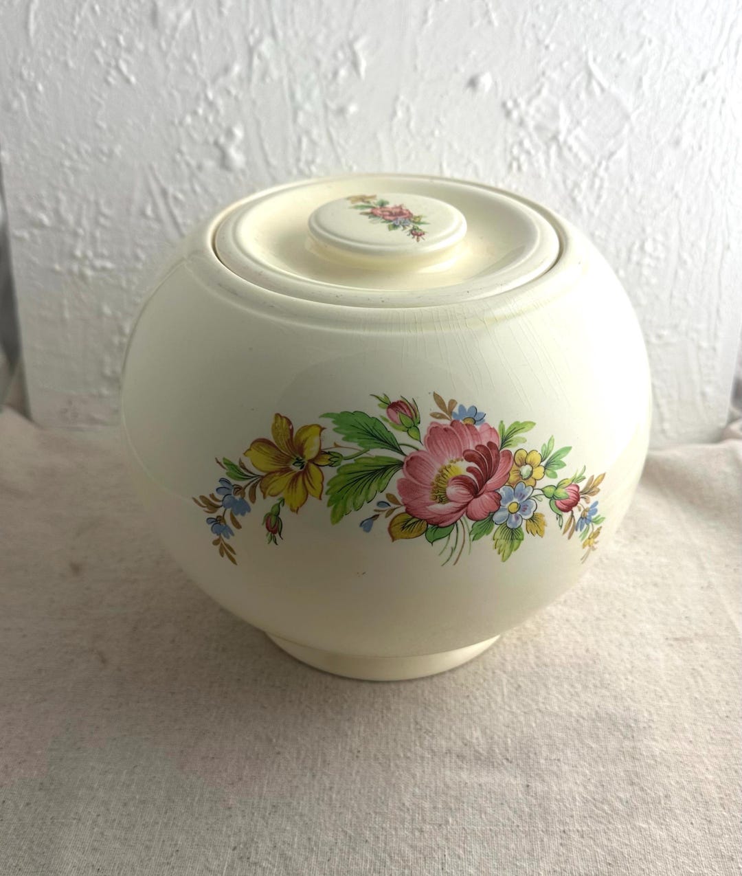 Homer Laughlin Kitchen Kraft Spring Wreath Ball Cookie Jar With Lid, 7 ...