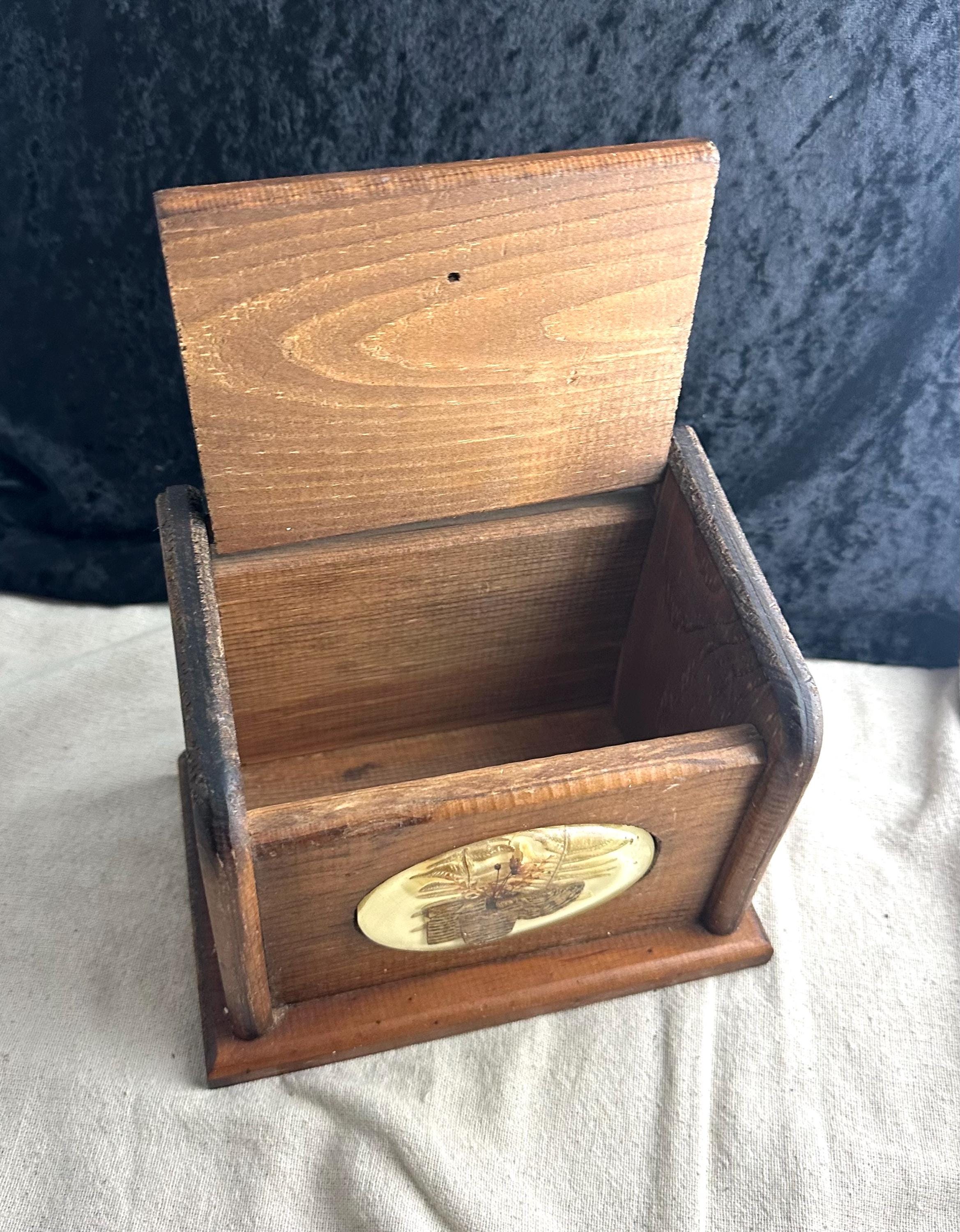 Vintage Wooden Recipe Box With Lucite Detail, 7 Long X 4 1/2 Wide X 5 1 ...