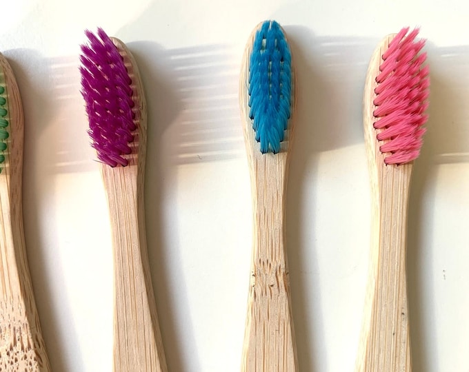 Natural Bamboo Toothbrush Set of 2 Eco-friendly Wooden Toothbrush ...