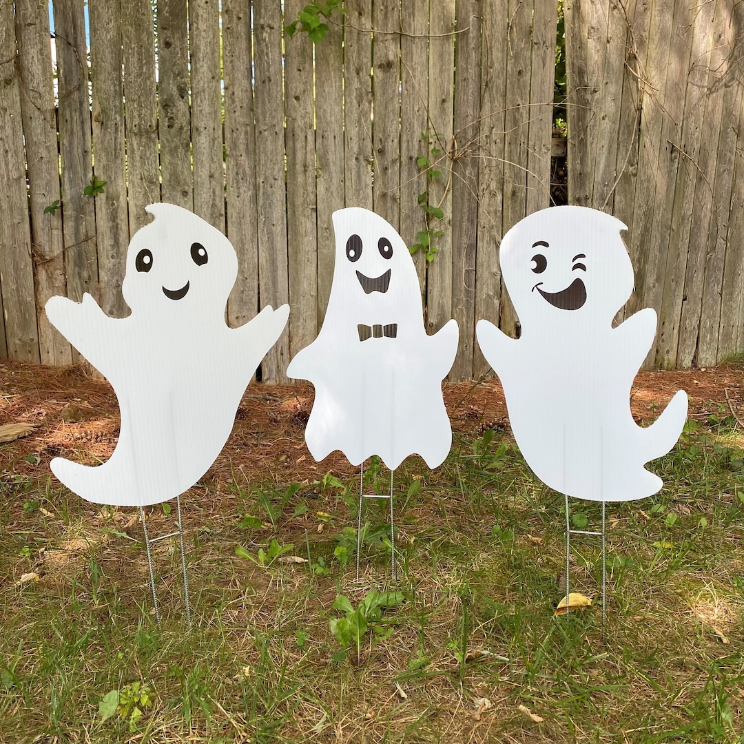 Halloween Ghost Yard Decor | Yard Signs | Halloween Decorations | Yard ...