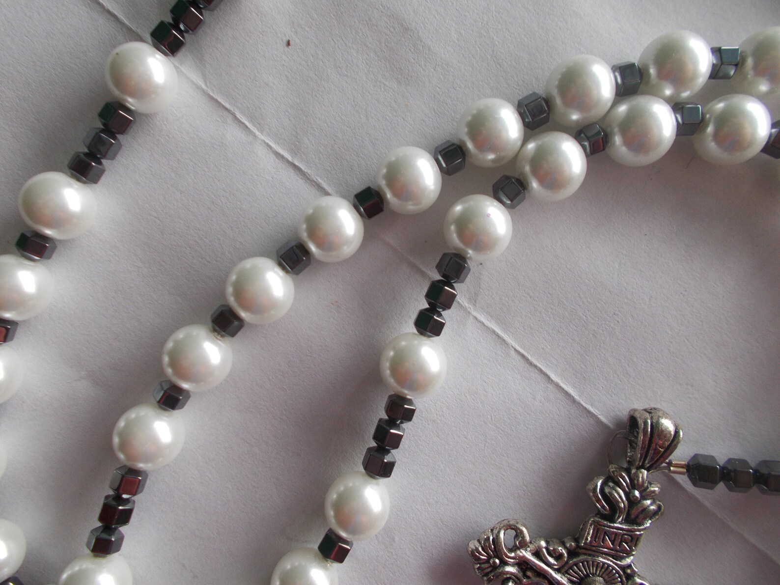 Catholic White and Black Devotional Aid Rosary Prayer Beads | Etsy