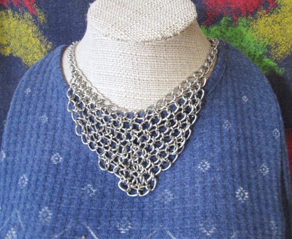 Curb Chain Chainmail Bibb Necklace-Length 20"-Matinee… - Gem