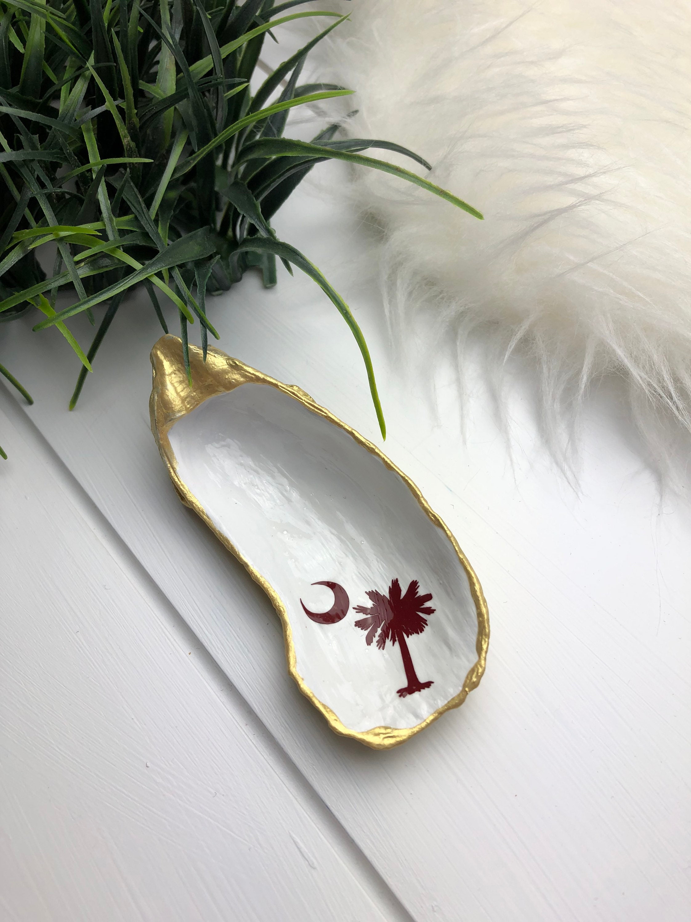 South Carolina Oyster Shell Ring Holder . Clemson Gift . USC | Etsy