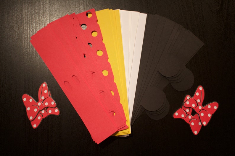 Mickey and Minnie Countdown Chain - Classic - Etsy