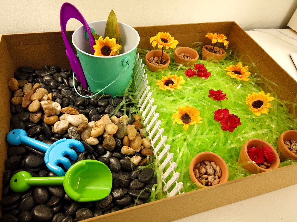 Flower Garden Sensory Bin | Sensory Kit Filler | Montessori Play ...