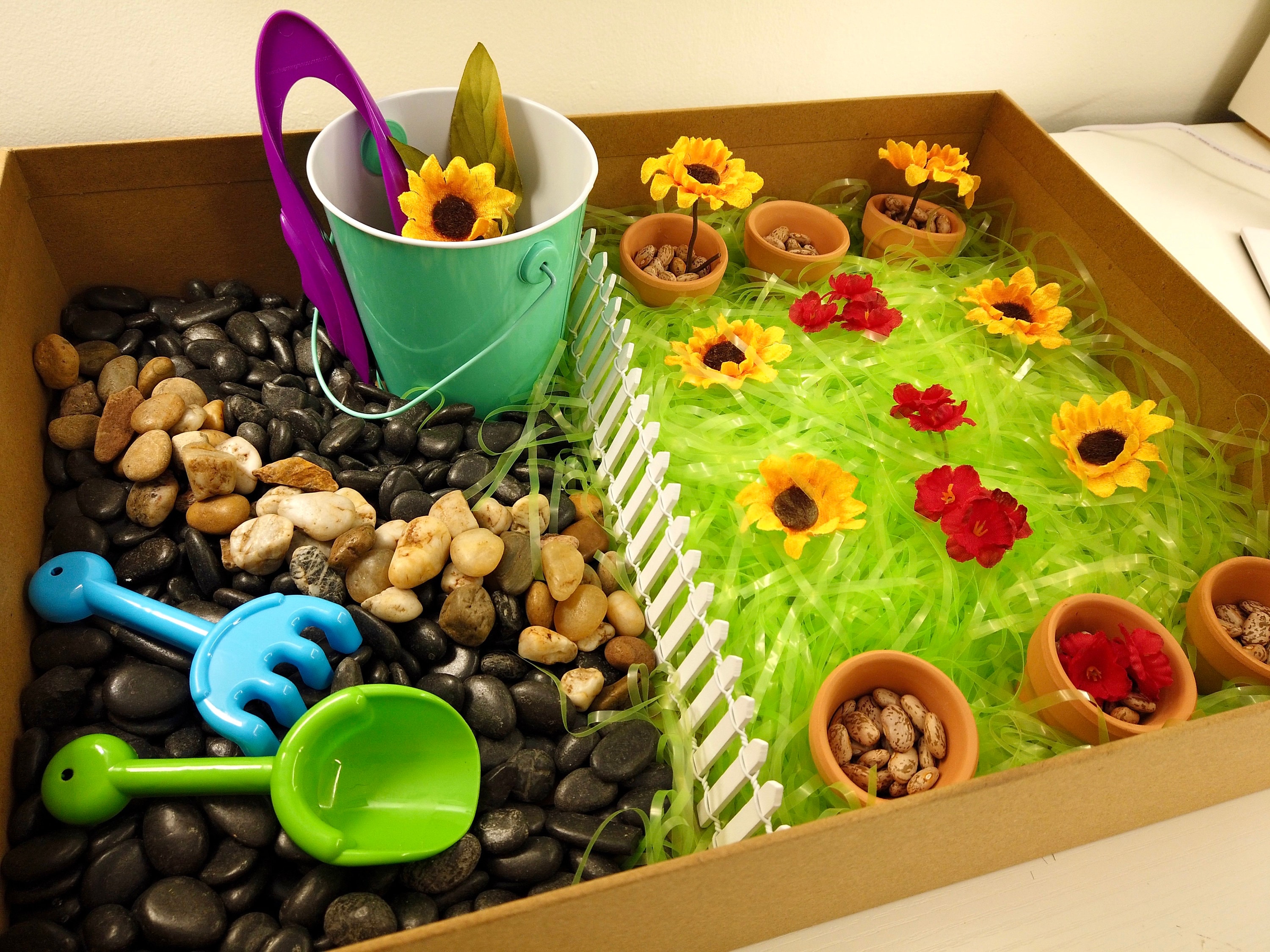 Flower Garden Sensory Bin | Sensory Kit Filler | Montessori Play ...