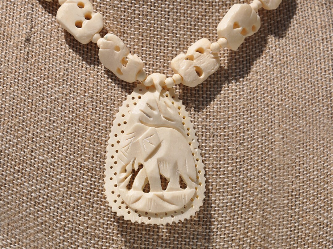 Elephant Pendant Choker, Vintage Carved Bone, Beaded Necklace, Carved ...