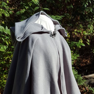 Short Fleece Cloak, Medium Grey Full Circle Cloak Cape With Hood, Fall ...
