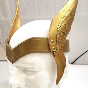 Leather Winged Valkyrie Crown, Leather Crown Multiple Color Options ...