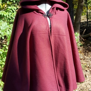 Short Fleece Cloak, Burgundy Wine Full Circle Cloak Cape With Hood - Etsy