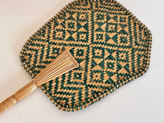 Vintage Asian straw fan collection /decorative fan co… - Gem