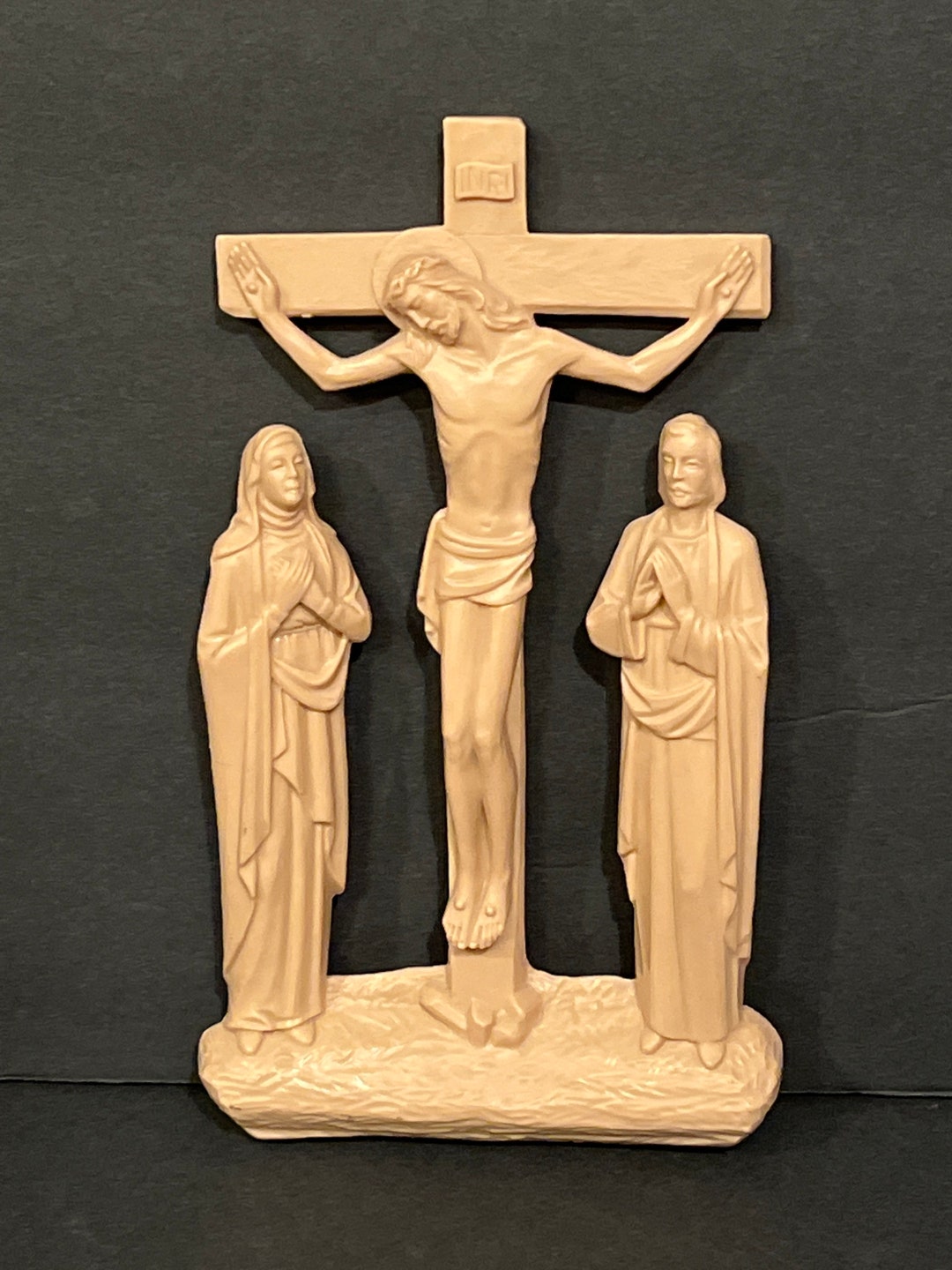 Vintage Religious Resin Wall Hanging of Resurrection of Christ ...