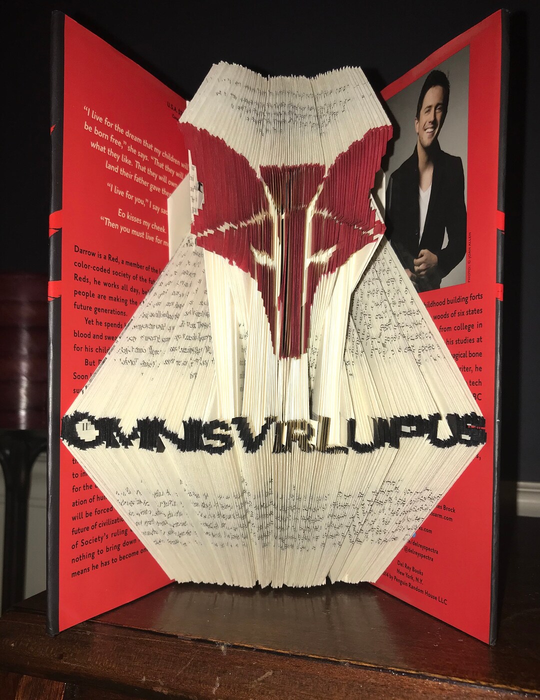 Red Rising Howler Combination Cut and Fold Book Folding Pattern - Etsy