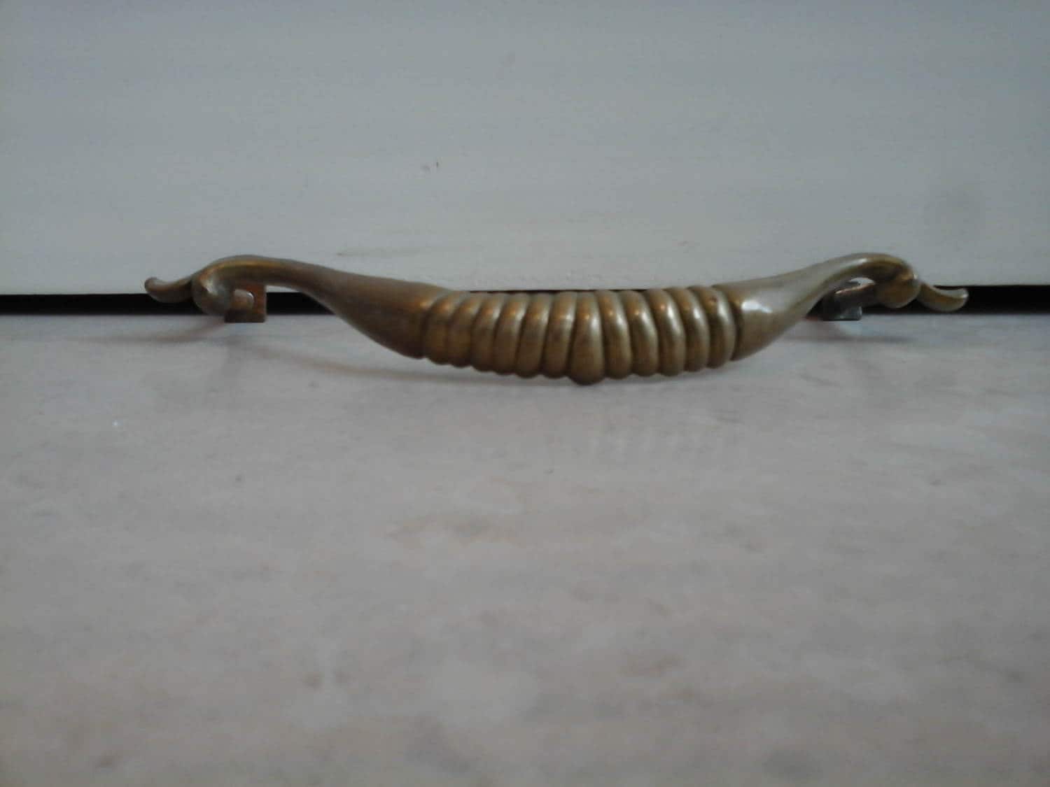 Brass Ribbon Drawer Pulls Italy Provincial Dresser Pulls - Etsy Norway
