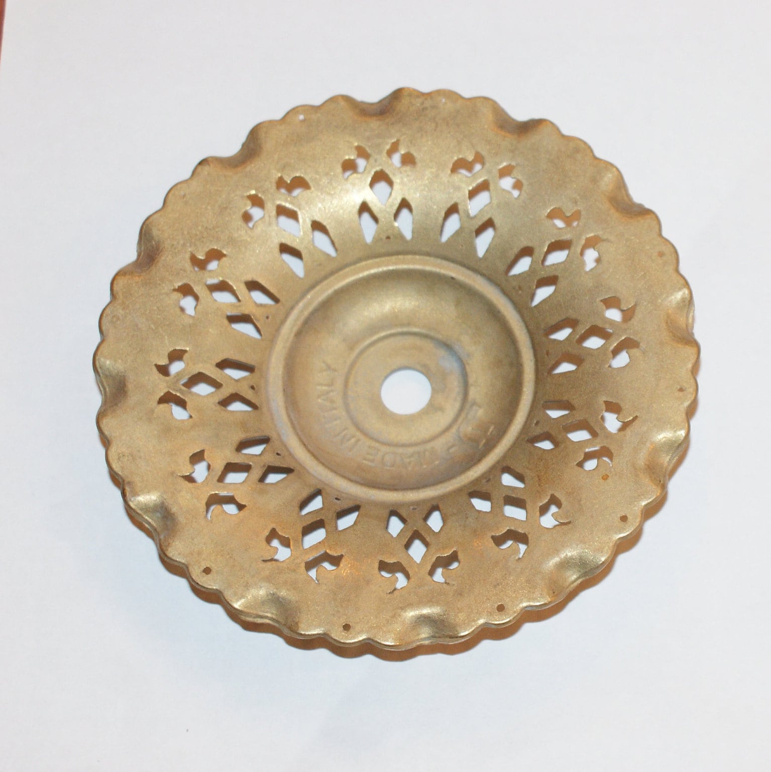 1 Pcs. Big Brass Bobeshe Brass Bobeche Bobesche Traforo - Etsy