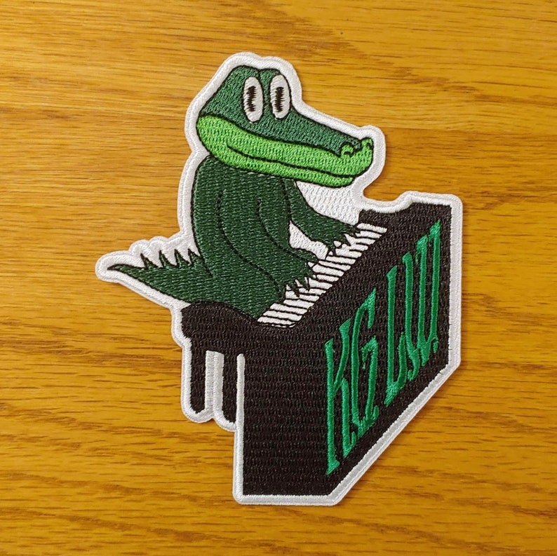 Gizzy Gator Playing Piano - King Gizzard & the Lizard Wizard Iron-on ...