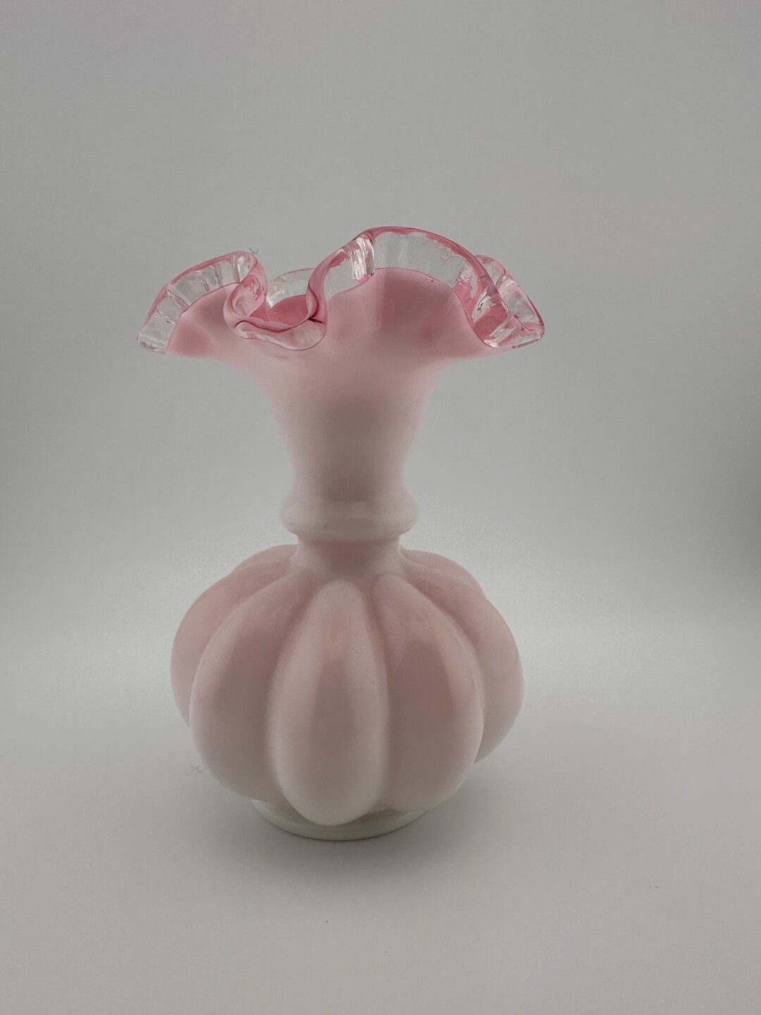 Fenton Peach Crest Melon Vase 6" - Vintage 1960's. - Etsy