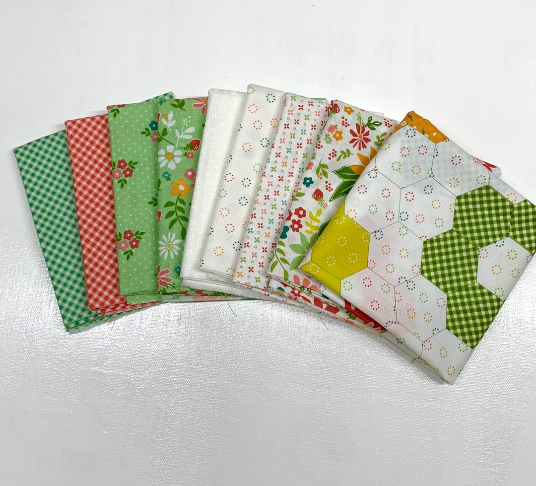 Strawberry Lemonade Fat Quarter Set Sherri and Chelsi Moda , Cut From ...