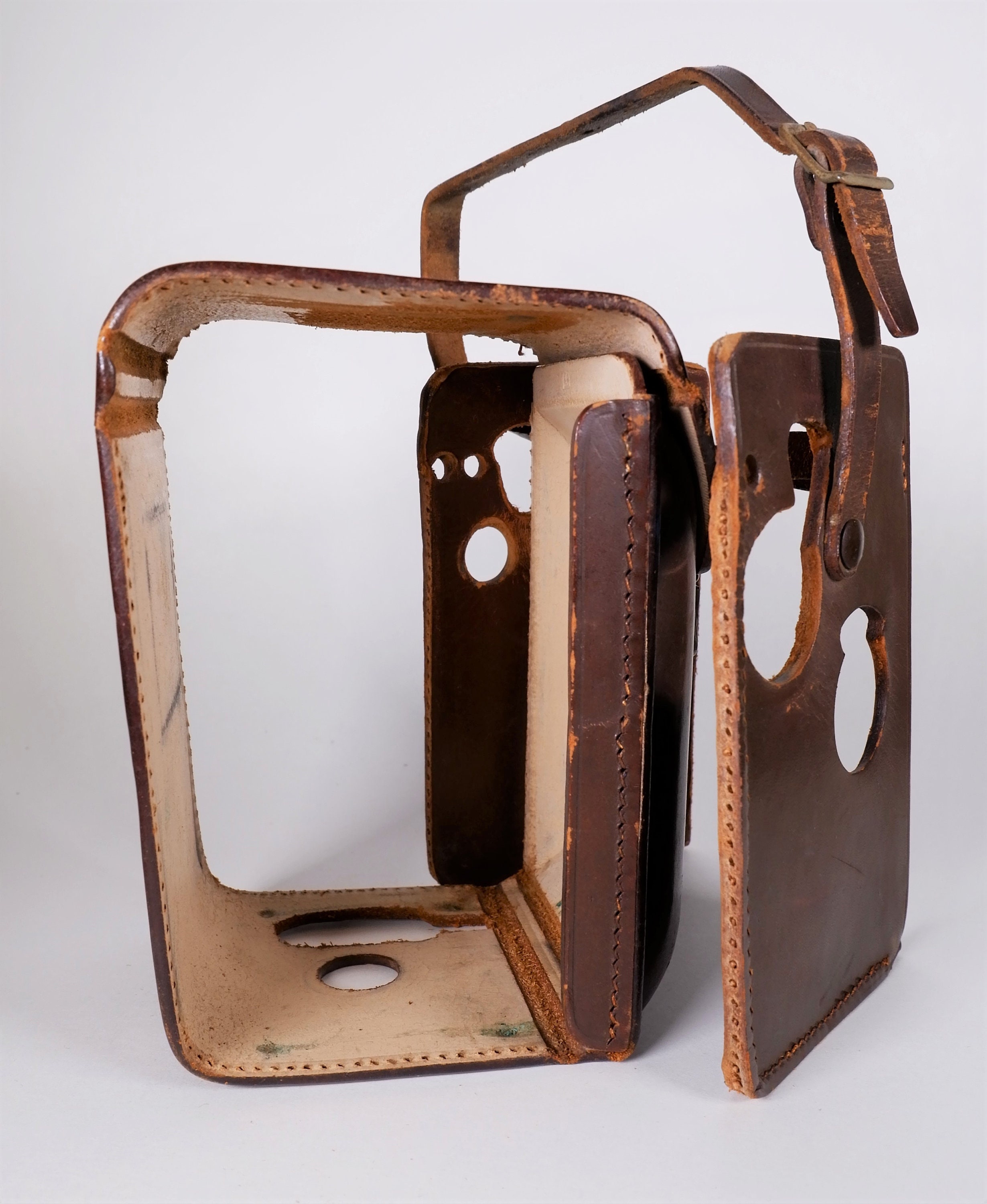 Vintage Rolleicord TLR Leather Camera Case - Made in Germany 1938 ...