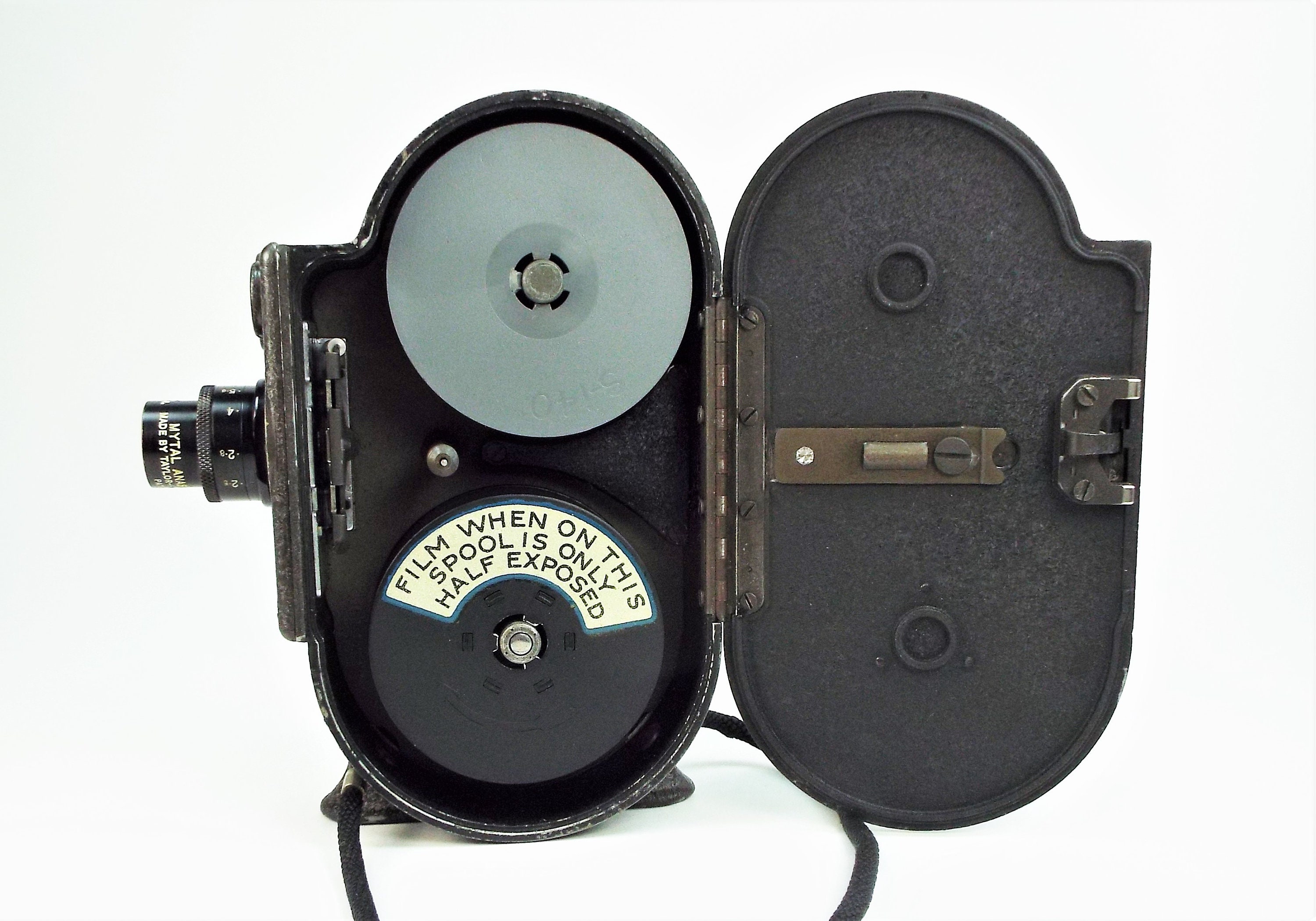 Bell & Howell Filmo Model 134-B Double Run Eight Cine Movie Camera ...