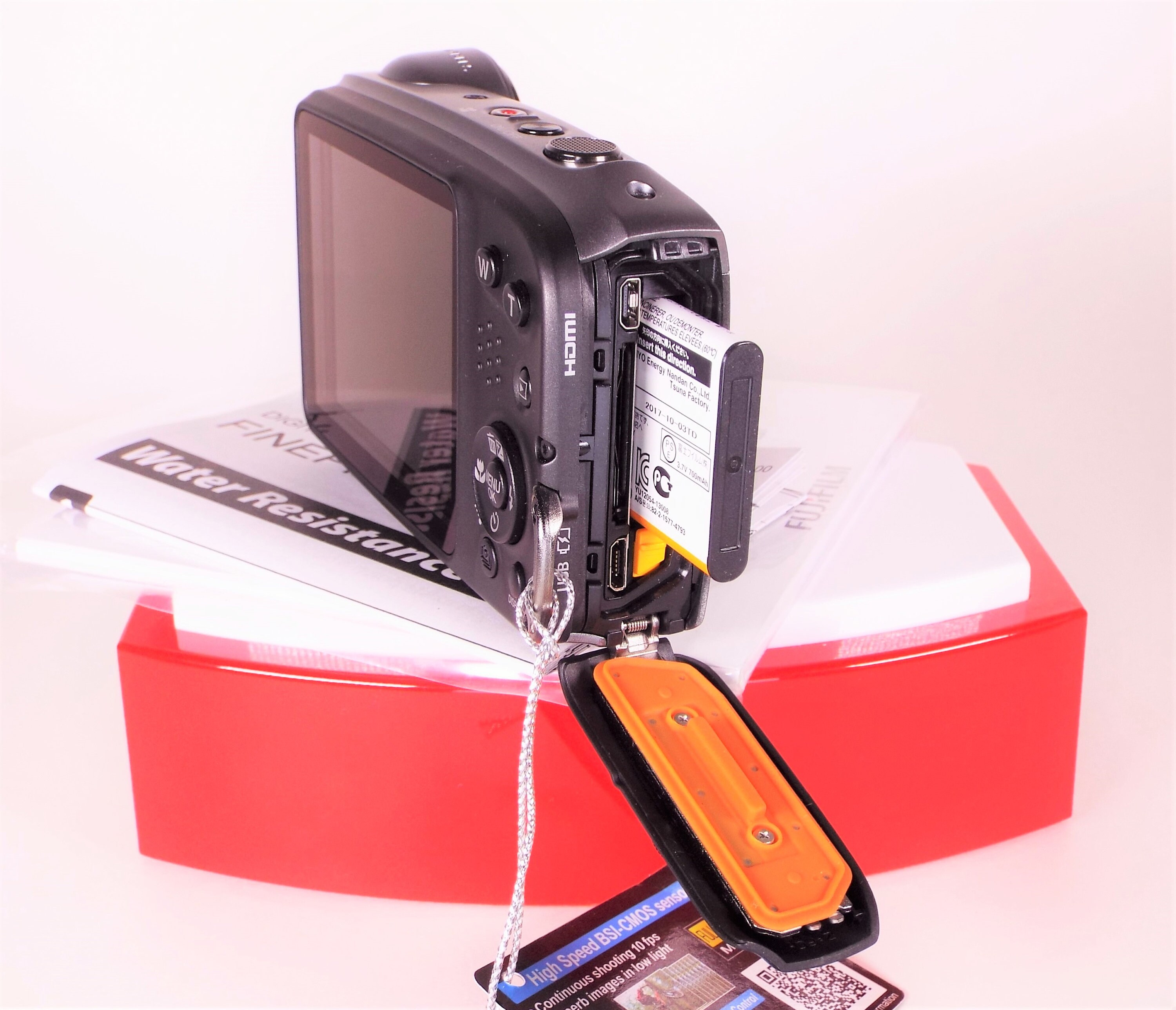 Fujifilm FinePix XP135 Waterproof Digital Action Camera Set - New in the Box - 16MP - Dark ...