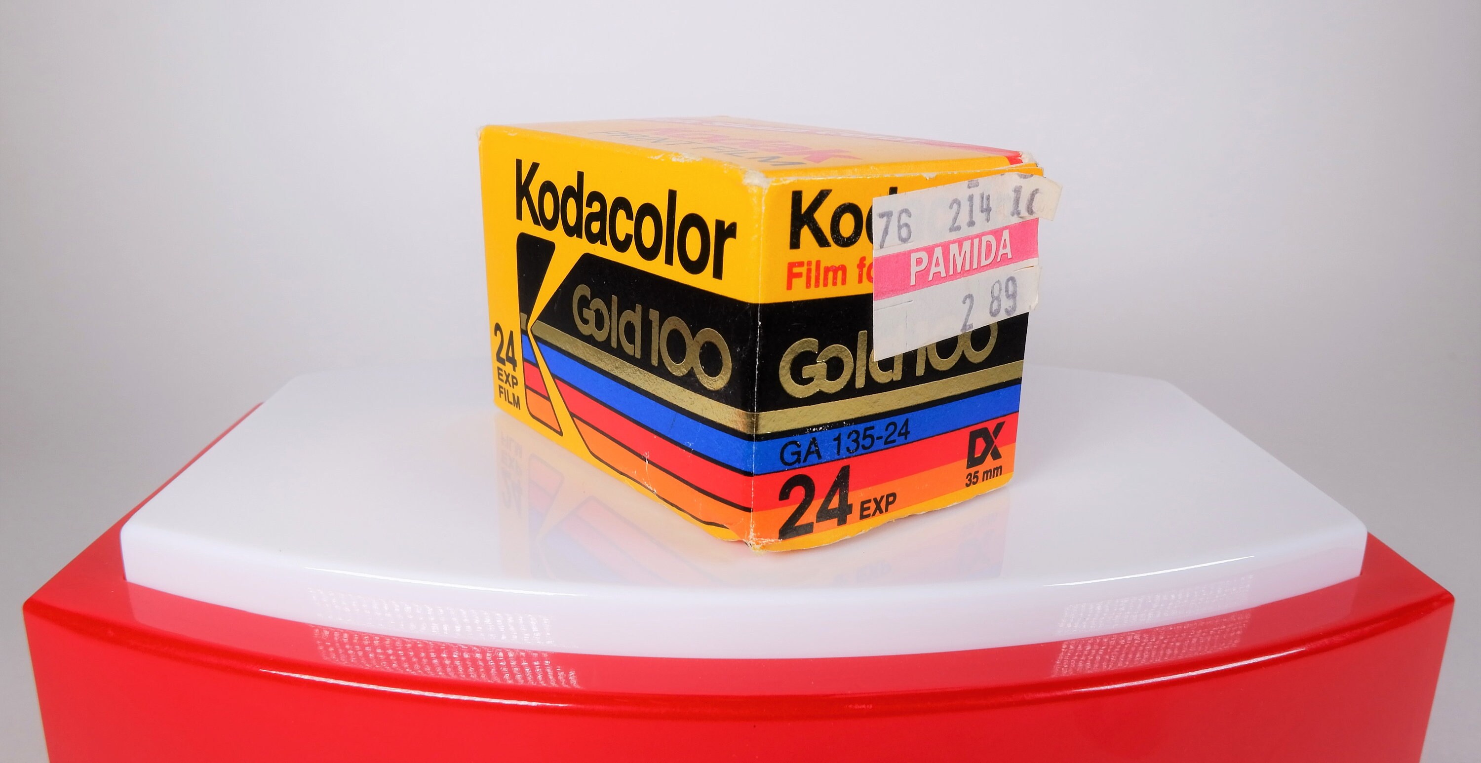 Vintage Kodak Kodacolor Gold 100 Color Negative Film - 24 Exposures ...