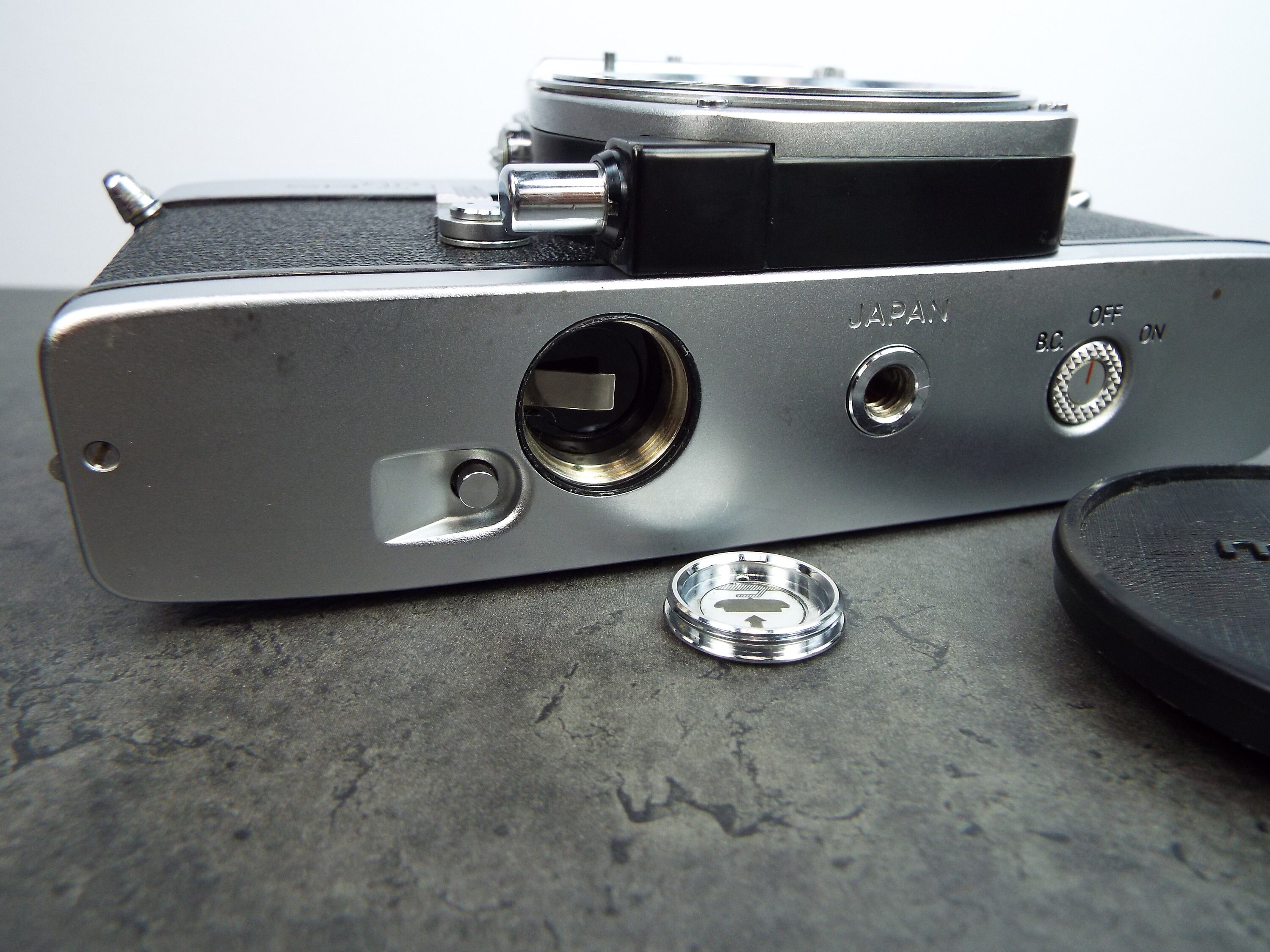 Minolta SRT 101 35mm SLR Film Camera - Fully Working - Accurate Meter ...