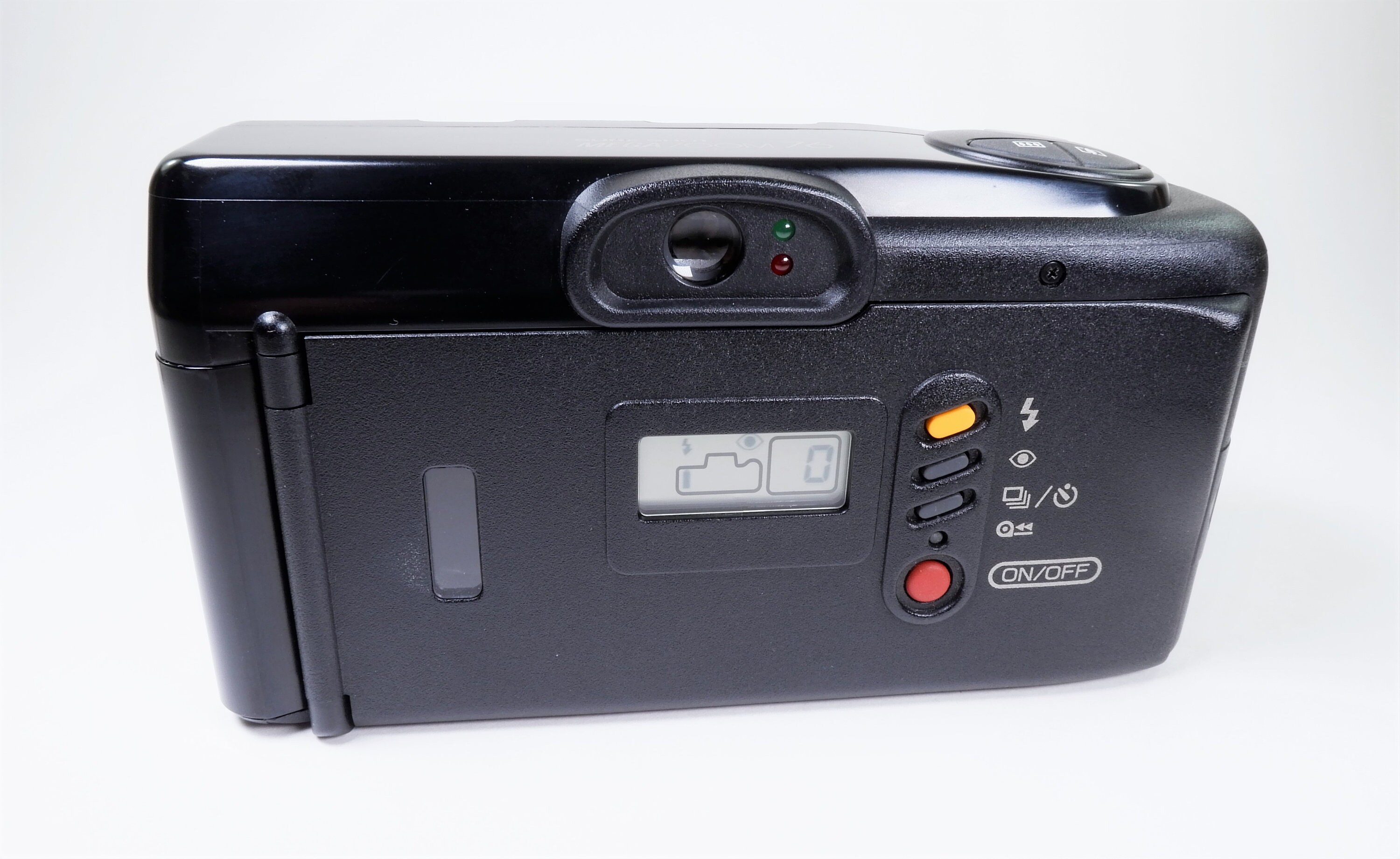 Canon Sure Shot MegaZoom 76 Compact 35mm Film Camera - Canon Zoom Lens ...